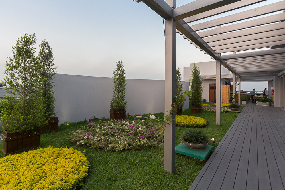 GARDENIUM - JARDINES VERTICALES TECHOS VERDES